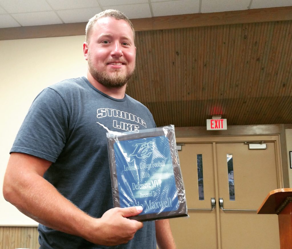 Louisiana College Hosts Awards | Gridiron Football