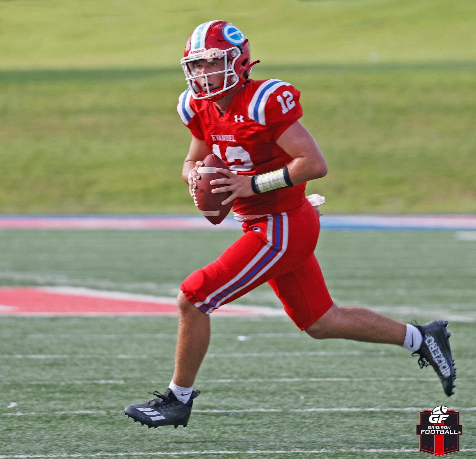 The Booty Family Passing Attack Tradition Continues On At Evangel ...