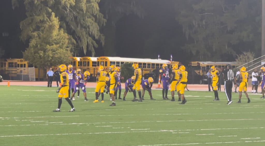 Edna Karr’s offense fuels a 34-13 win over St. Augustine | Gridiron ...