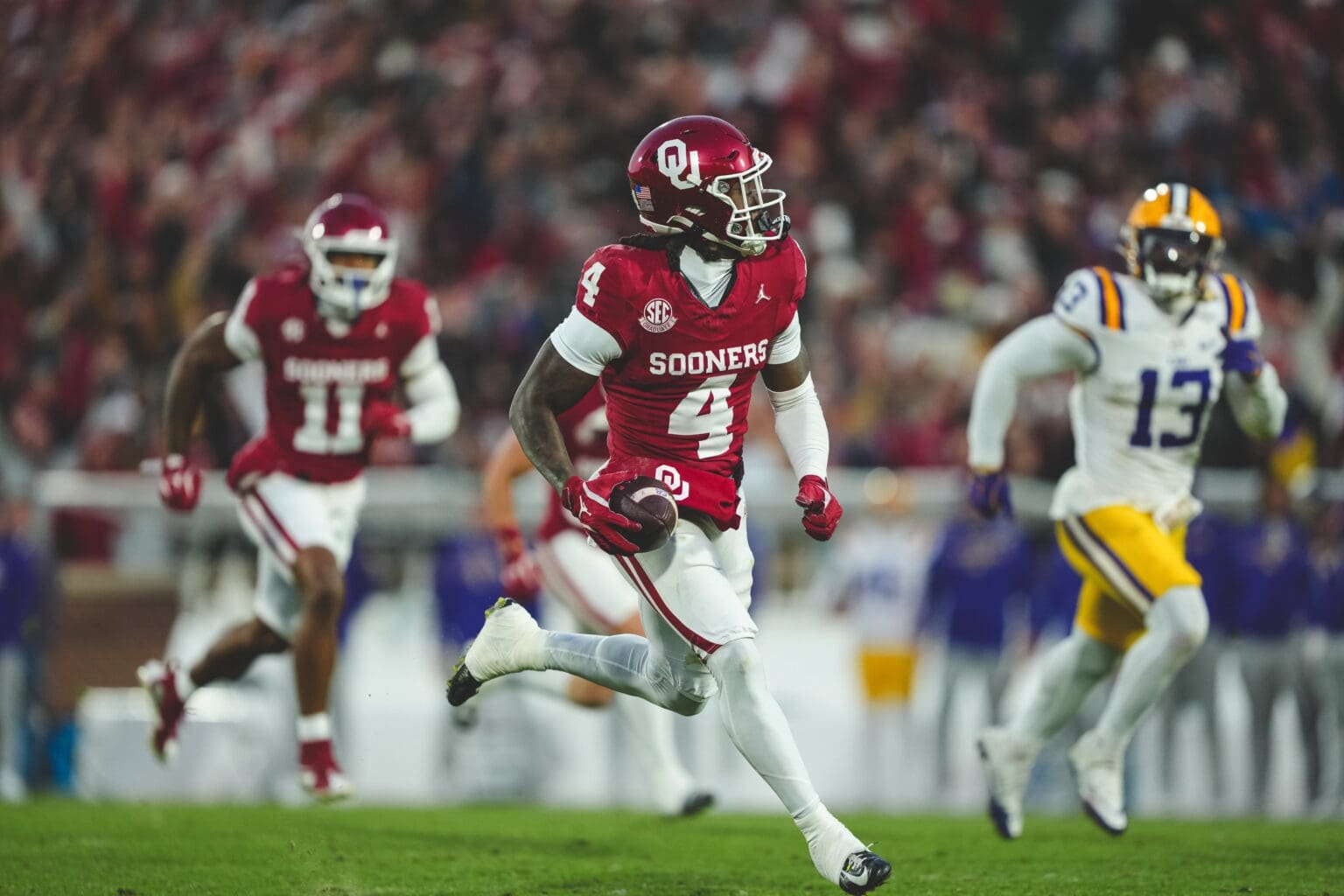 Oklahoma Defeats LSU 17-13 To Clinch College Football Playoff Spot ...